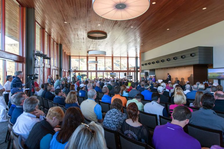 About - Streamsong Resort