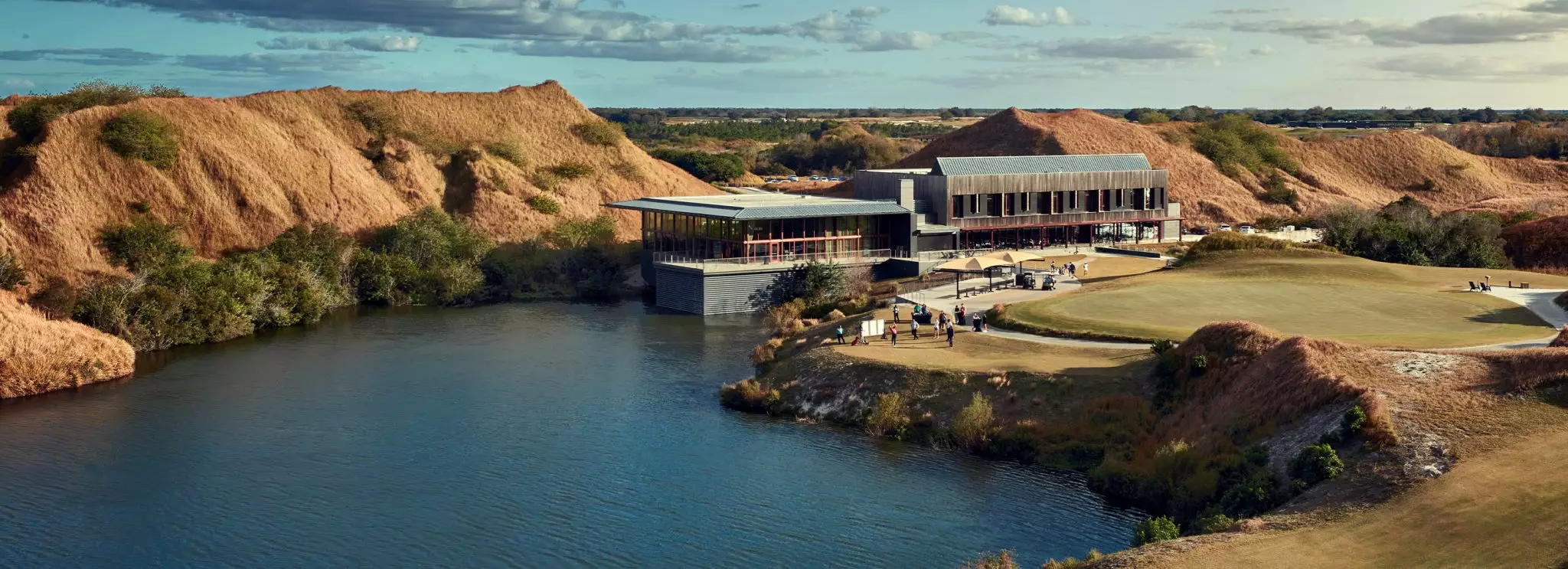 Red and Blue Clubhouse Live Stream - Streamsong Resort